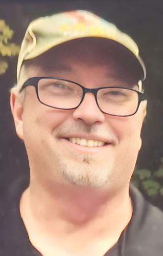 Robert E. Houston | Obituaries | thederrick.com