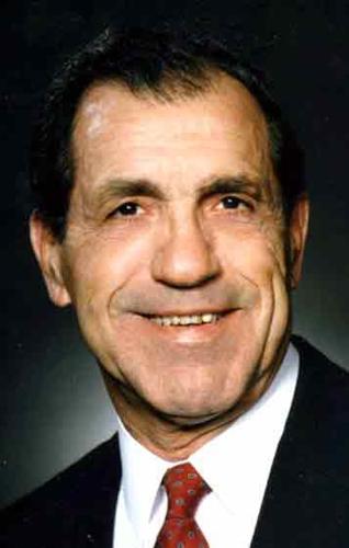 Frank Lignelli Jr. | Obituaries | thederrick.com