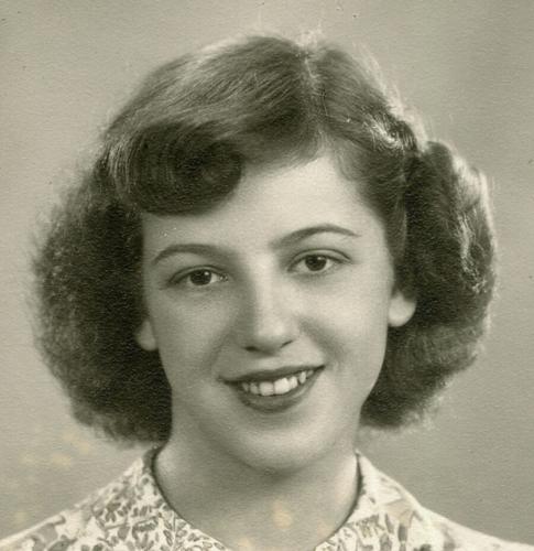 Appolonia L. 'Abbie' Porterfield | Obituaries | thederrick.com