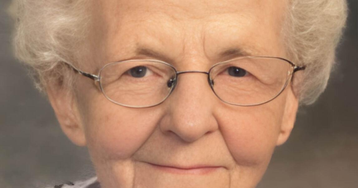 Dorothy F. McCleery McMullen | Obituaries | thederrick.com