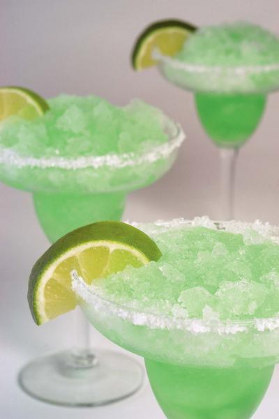 'Margarita dermatitis': Limes plus sun can lead to painful burns ...