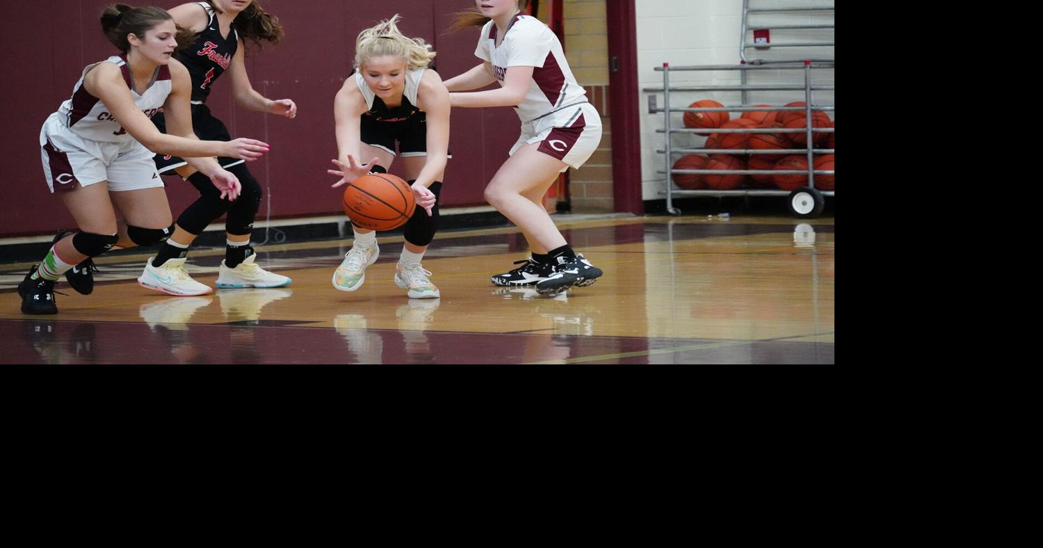 Knights bounce Berries | Local Sports | thederrick.com