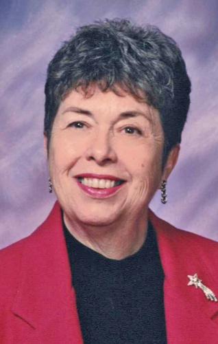 Elizabeth Ann “Libby” (Gruebele) Stolzenbach Fotos | Obituaries | thederrick.com