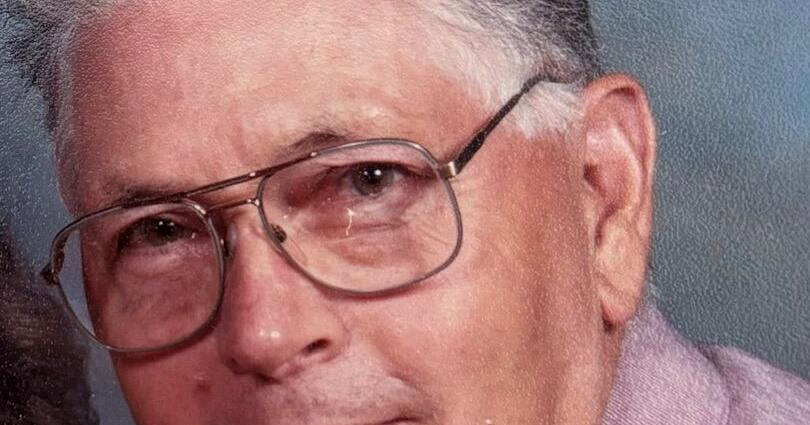 Ray Edwin Webb | Obituaries | thederrick.com