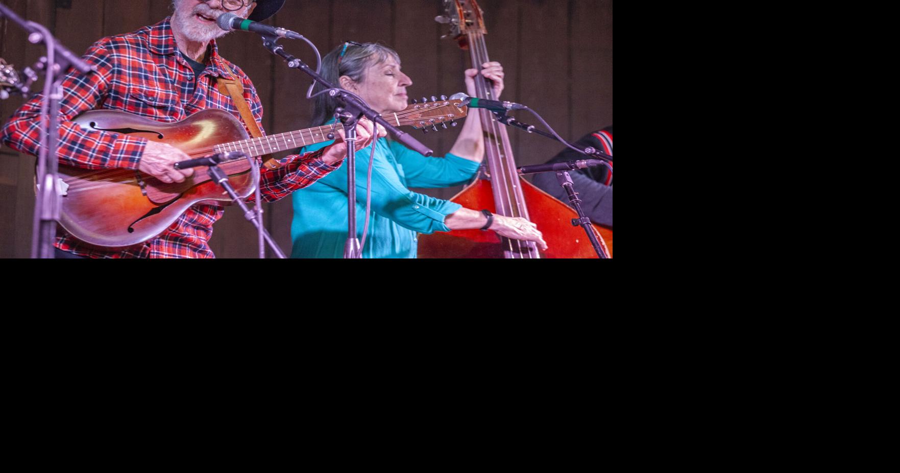 Oil Country Bluegrass Festival draws 15 bands; one musician gets down ...