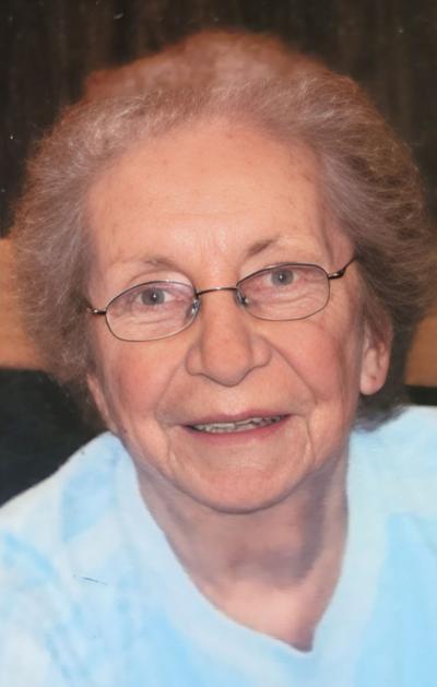 Ruth Maxine Lowry Davis Webb | Obituaries | thederrick.com