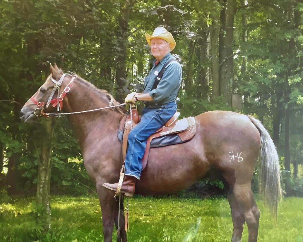 William J. "Bill" Hines | Obituaries | thederrick.com
