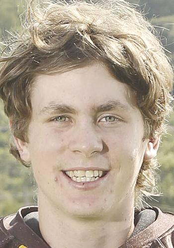 District 10 sending 21 to regional mat | Local Sports | thederrick.com