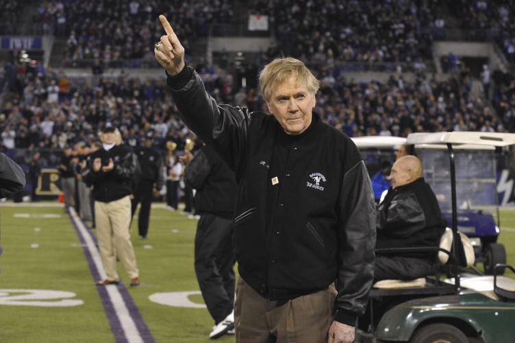 Baltimore Colts legend Raymond Berry, a Pro Football Hall of Famer ...