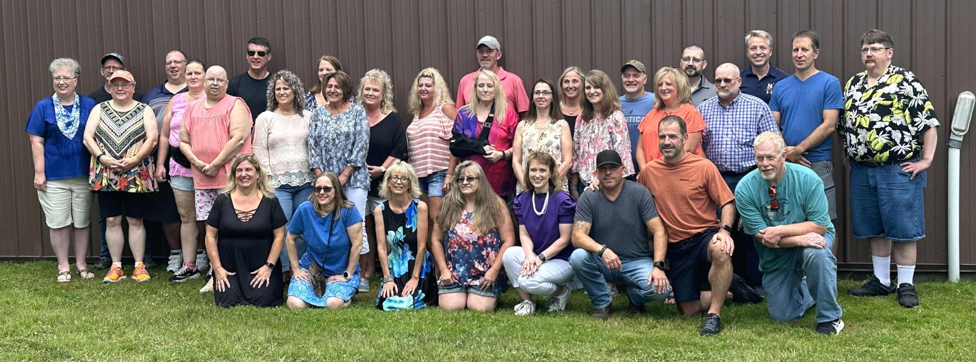 North Clarion holds 35-year class reunion | Community News | thederrick.com