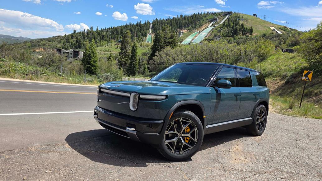 Rivian begins deliveries of cheaper electric vehicles | Entertainment ...