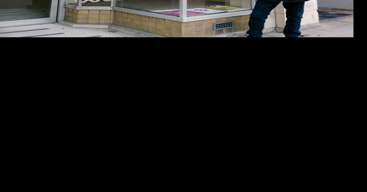 Dloniak Barber Shop leaving longtime location | Front Page | thederrick.com