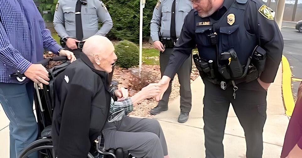 Former OCPD police officer has happy 99th birthday | Free | thederrick.com
