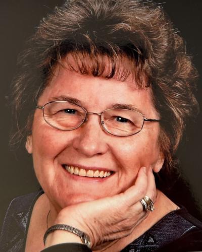 Gladine Botzer | Obituaries | thederrick.com