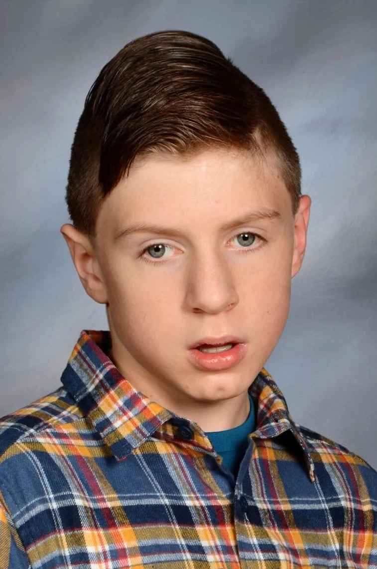 Justin “Alex” Huff-Warner Jr. | Obituaries | thederrick.com