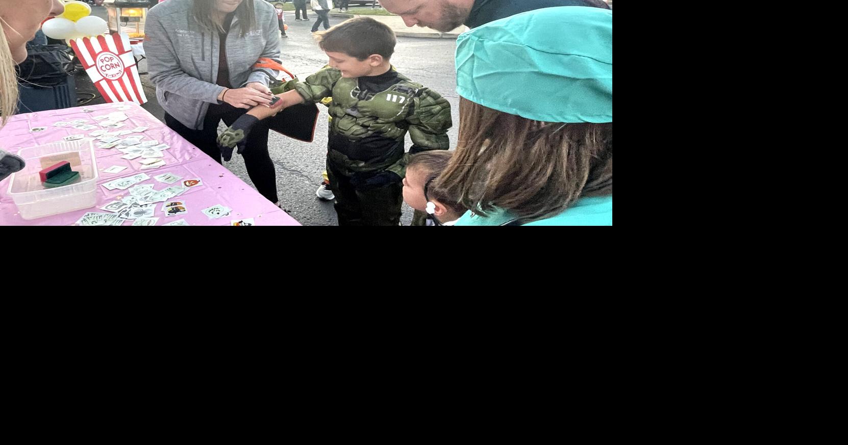 Valley Grove trunk-or-treat | Community News | thederrick.com
