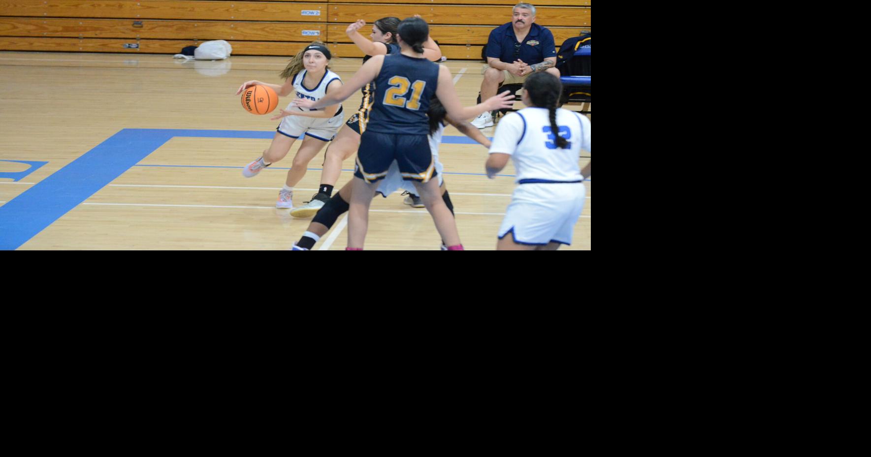 Central clamps down on Calipat in playoffs | Sports | thedesertreview.com