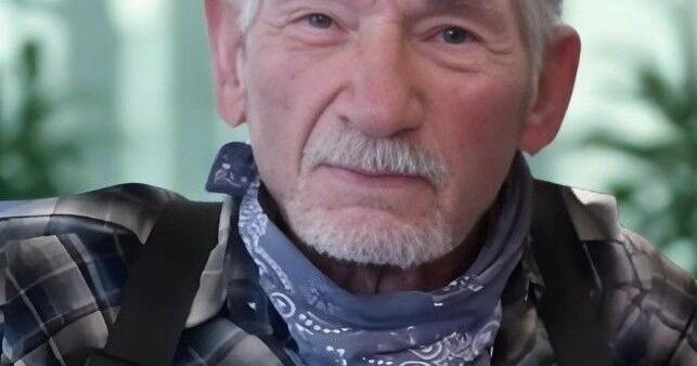 David M. Burns | Life Tributes | thedesertreview.com