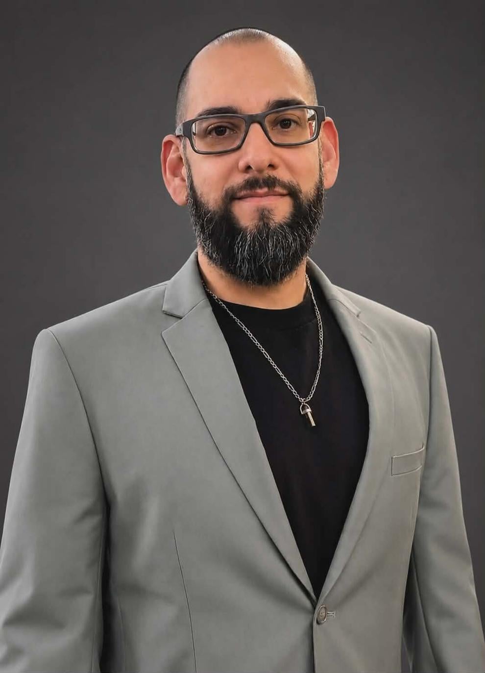 Brawley Walmart worker rises from cart pusher to business mentor ...