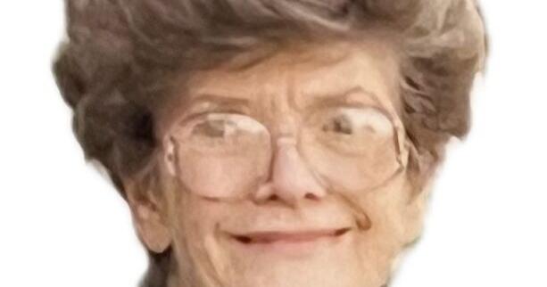 Shirley M. Augusta | Life Tributes | thedesertreview.com