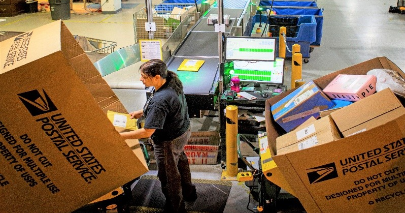 USPS app goes live to help track packages | News | thedesertreview.com