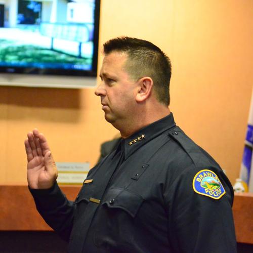 New Brawley Police Chief is sworn in | Communities | thedesertreview.com