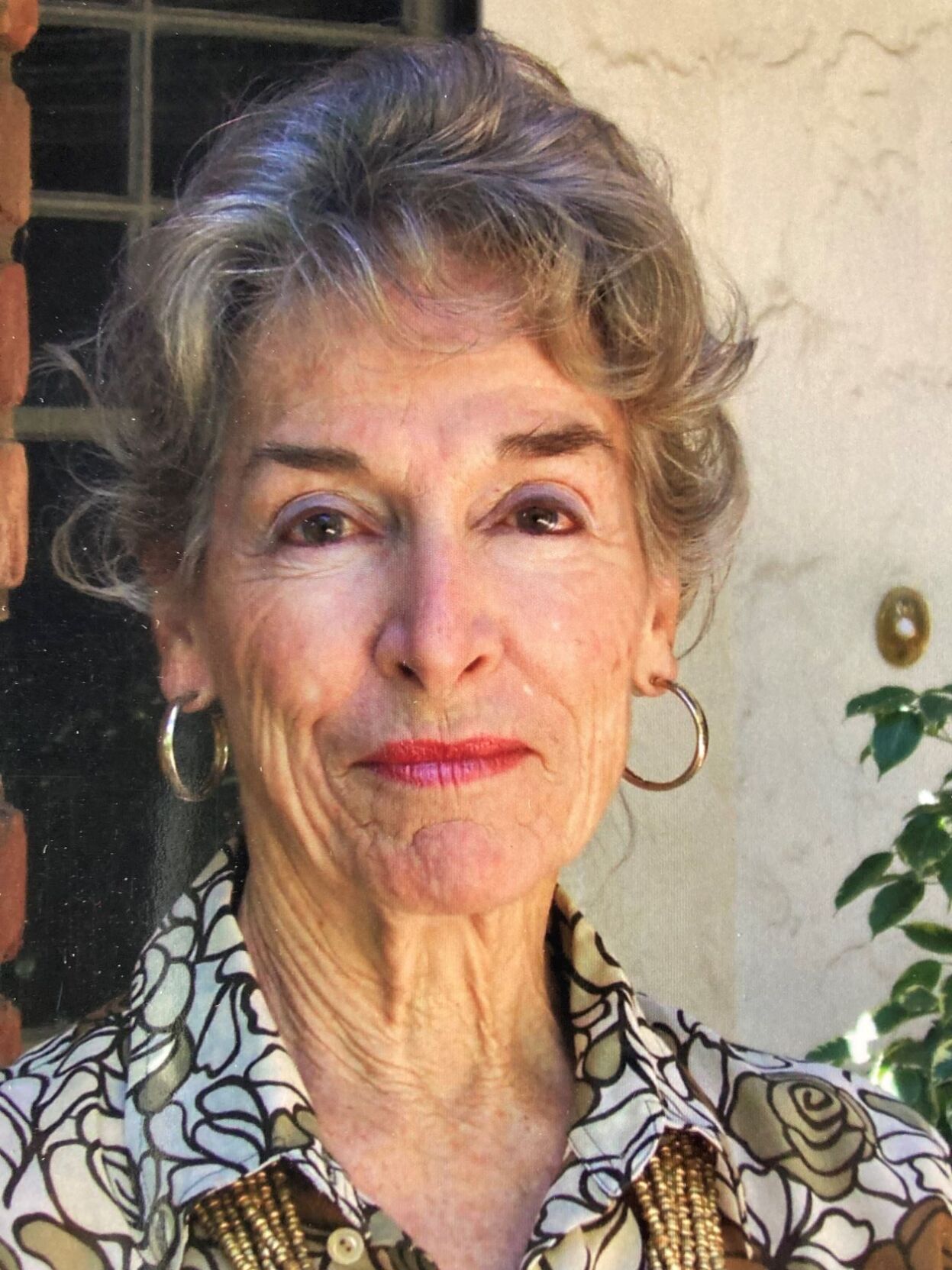 Ann Smith | Life Tributes | thedesertreview.com