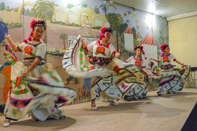 Hidalgo Society Folklorico of Brawley at the fairâ€” Â¡OlÃ©! | A&E ...