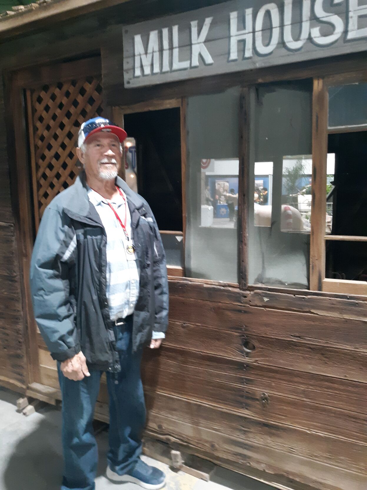 Ted Flores: A man of many talents | News | thedesertreview.com