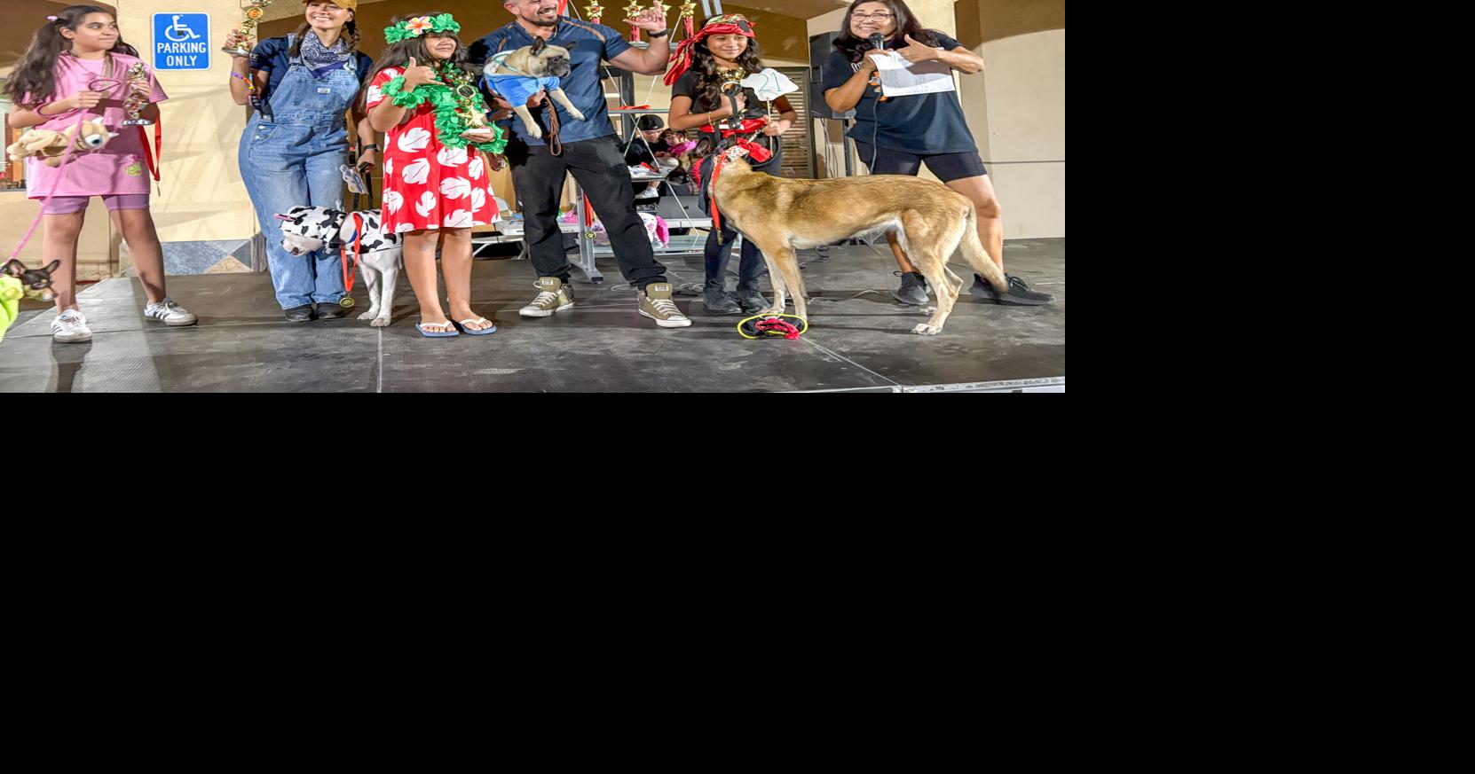 Howls of delight at the Woof-O-Ween contest | A&E | thedesertreview.com