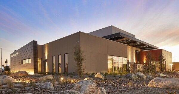 El Centro City Library now offers NOLO books | News | thedesertreview.com