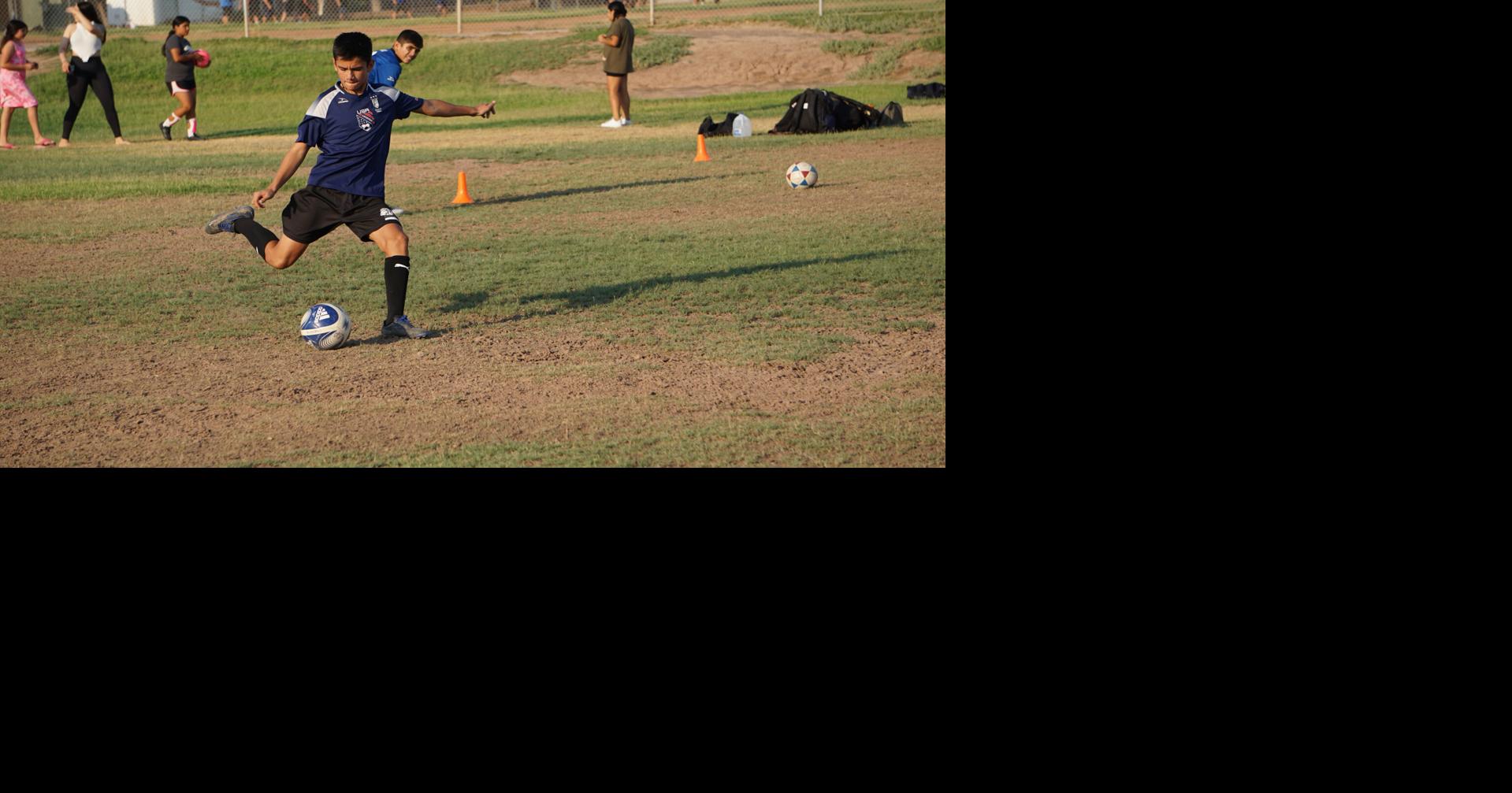 IVUSA gives kids a leg up in soccer | Sports | thedesertreview.com