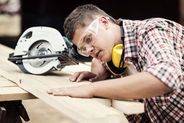 The Best-Paying American Cities for Carpenters | National ...