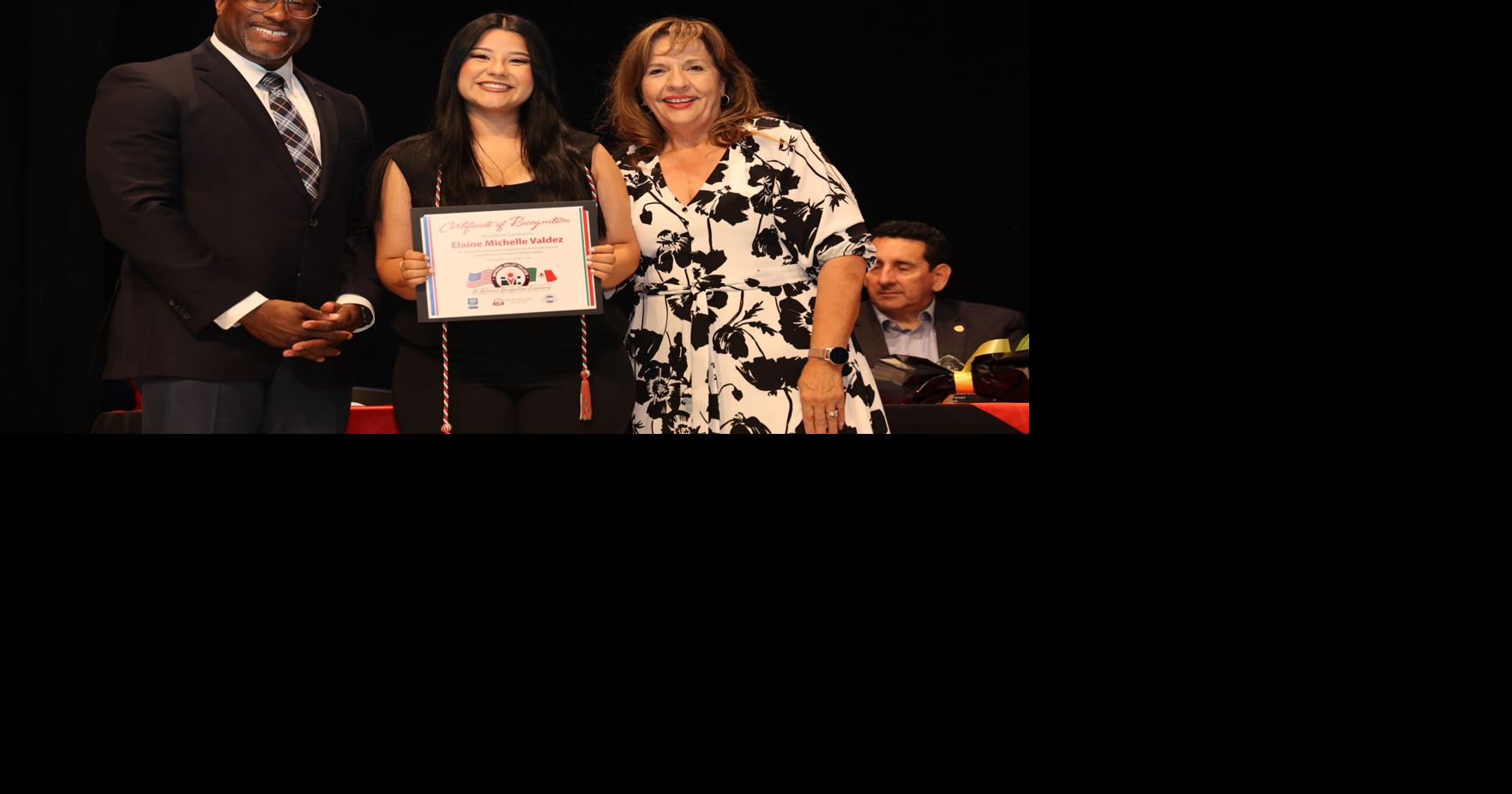 Imperial Valley College celebrates Class of 2026 at binational ceremony ...
