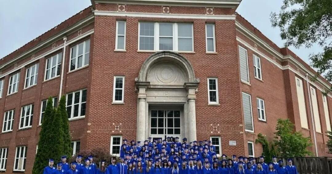 R-S Central celebrates graduation of centennial class | News ...