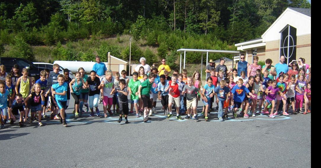 Run celebrates student perseverance | News | thedigitalcourier.com