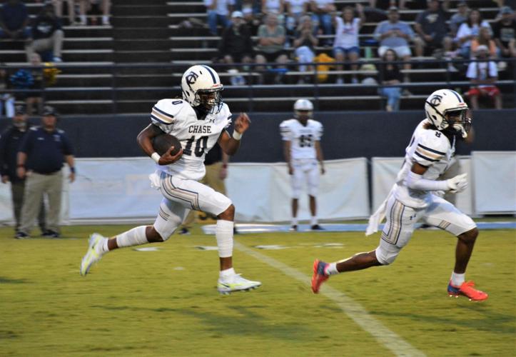 Special teams lead Trojans to victory | Sports | thedigitalcourier.com