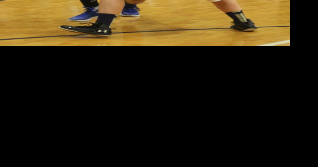 R-S Central rolls past Trojans | Sports | thedigitalcourier.com