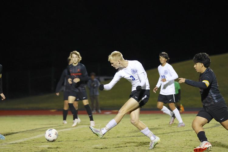 Drama-filled night nets Hilltoppers county victory | Sports ...