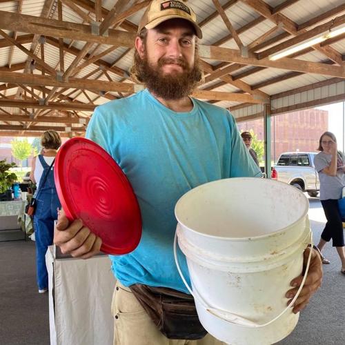 Thomas Baggett wants your table scraps | Columnists | thedigitalcourier.com