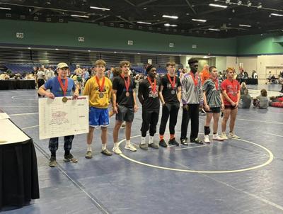 New year wrestling roundup | Sports | thedigitalcourier.com