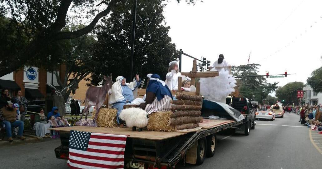 Parade float, nativity scene | Archives | thedigitalcourier.com