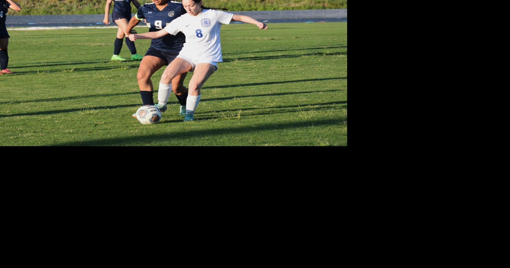 R-S Central defeats CHASE 8-2 on the pitch | Sports | thedigitalcourier.com