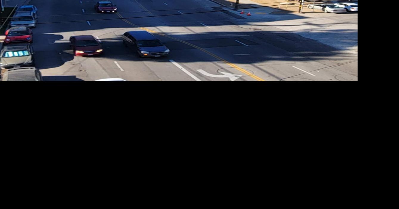 Riverside Drive in Los Feliz makes room for protected bike lanes | Los ...