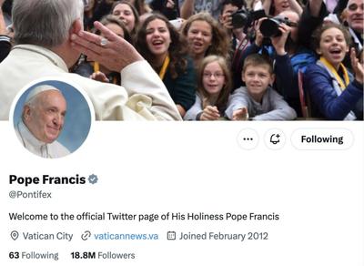 Musk's Twitter purges 'blue checks' from Pope Francis, USCCB, other ...