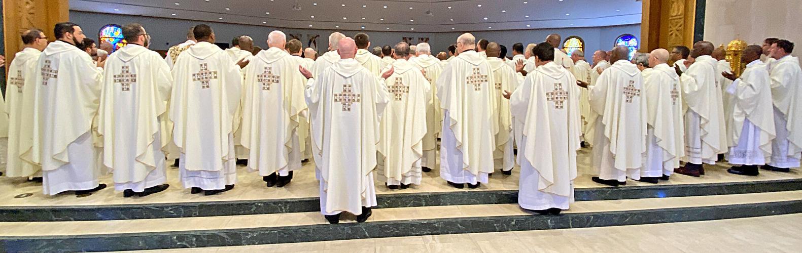 Chrism Mass: Symbol of unity | Venice | thefloridacatholic.org