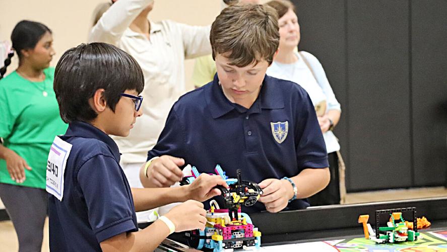 Diocesan Robotics Tournament a success | Venice | thefloridacatholic.org