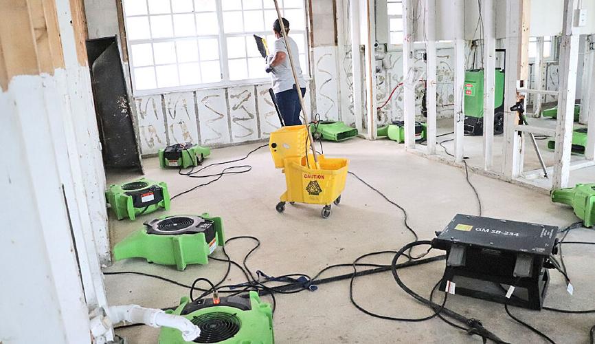 Many continue to struggle in wake of Milton | Venice ...