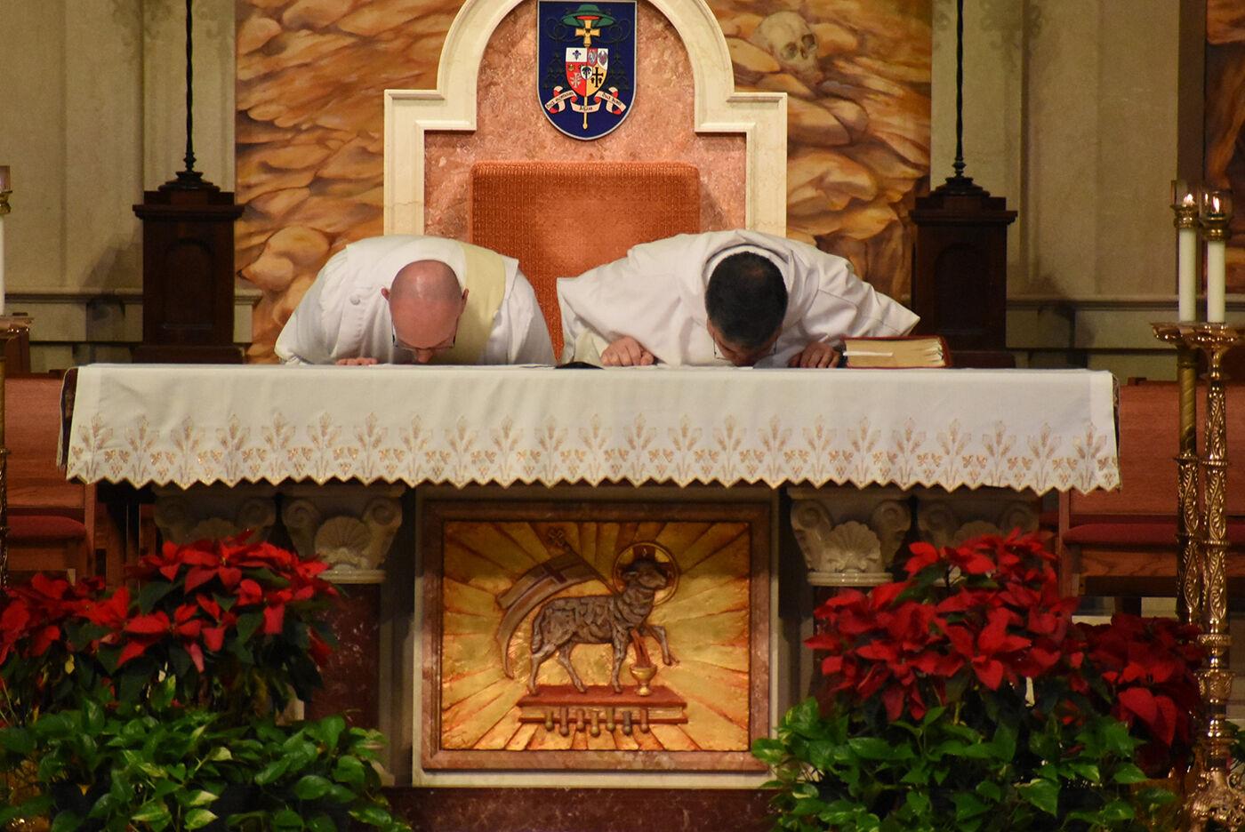 Concluding Rites: Go forth the Mass is ended | Orlando ...
