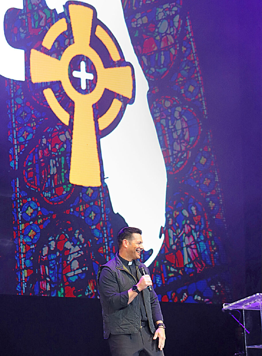 Eucharistic Ecounter: Thousands flock to Tampa to feel presence of ...